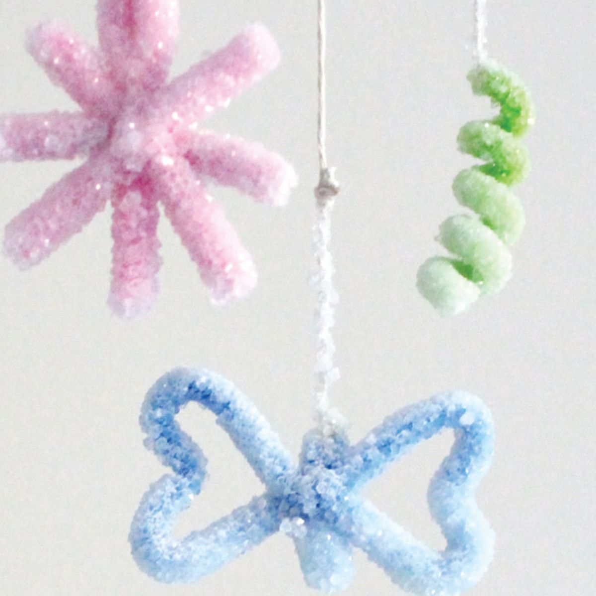 16 Creative Crafts You Can Make with Pipe Cleaners - Craft Your Happy Place