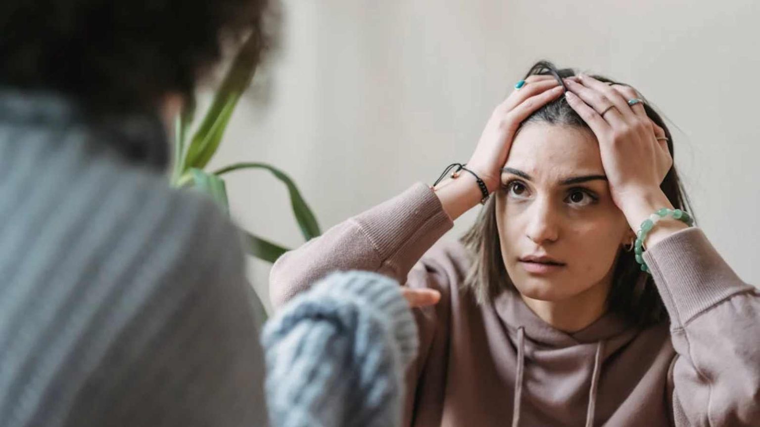 The Best 15 Comeback Phrases To Remember When Someone is Rude To You