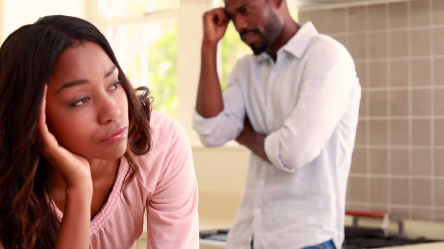 12 Telltale Signs Someone Grew Up in an Abusive Household