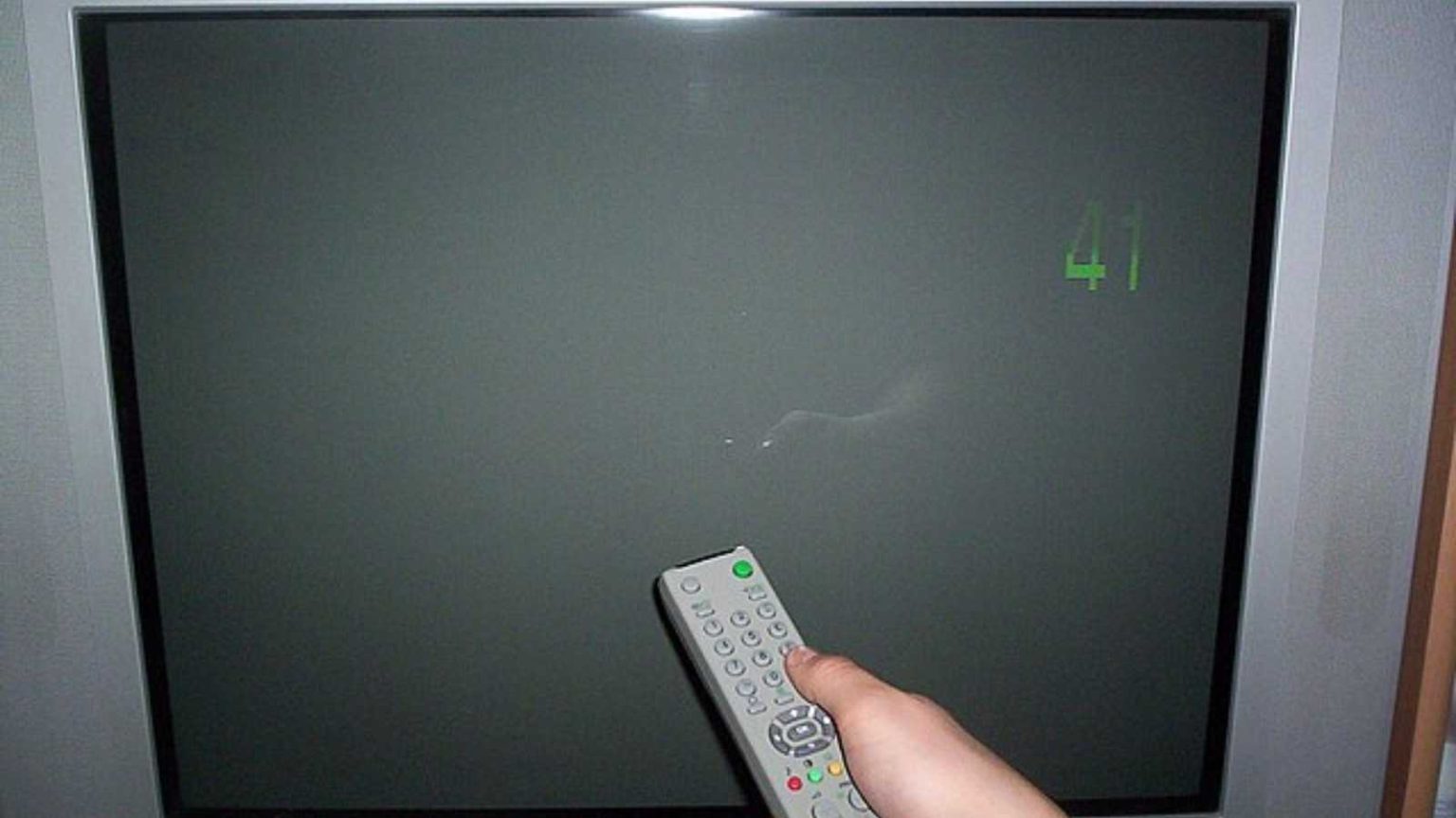 15 Home Entertainment Systems from the ’90s That Would Baffle Gen Z ...