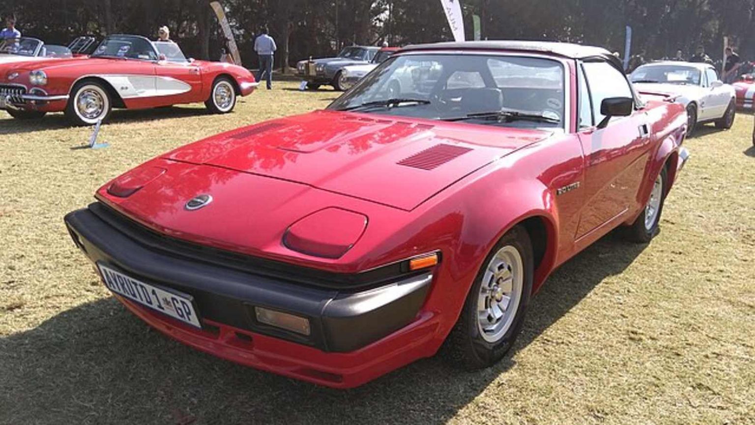 18 Classic Cars That Are Practically Worthless Today, Ranked in Order