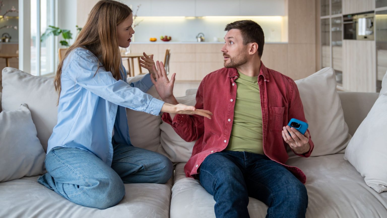 8 Clear Signs Your Spouse May No Longer Respect You