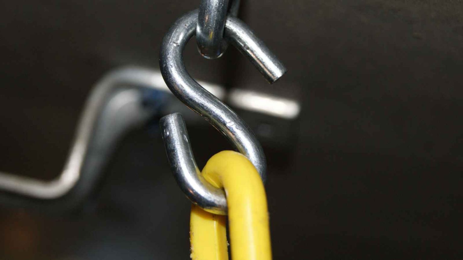 19 Creative Storage Ideas for Your Handbags and Purses