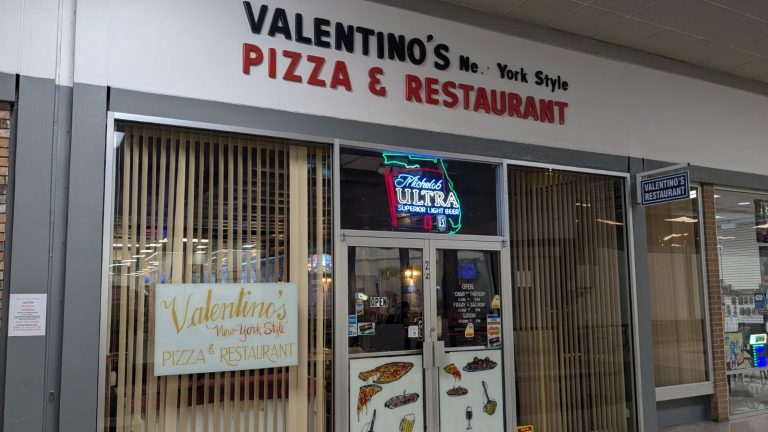 13 Famous Chain Buffets We Loved, But Have Now Shut Down for Good